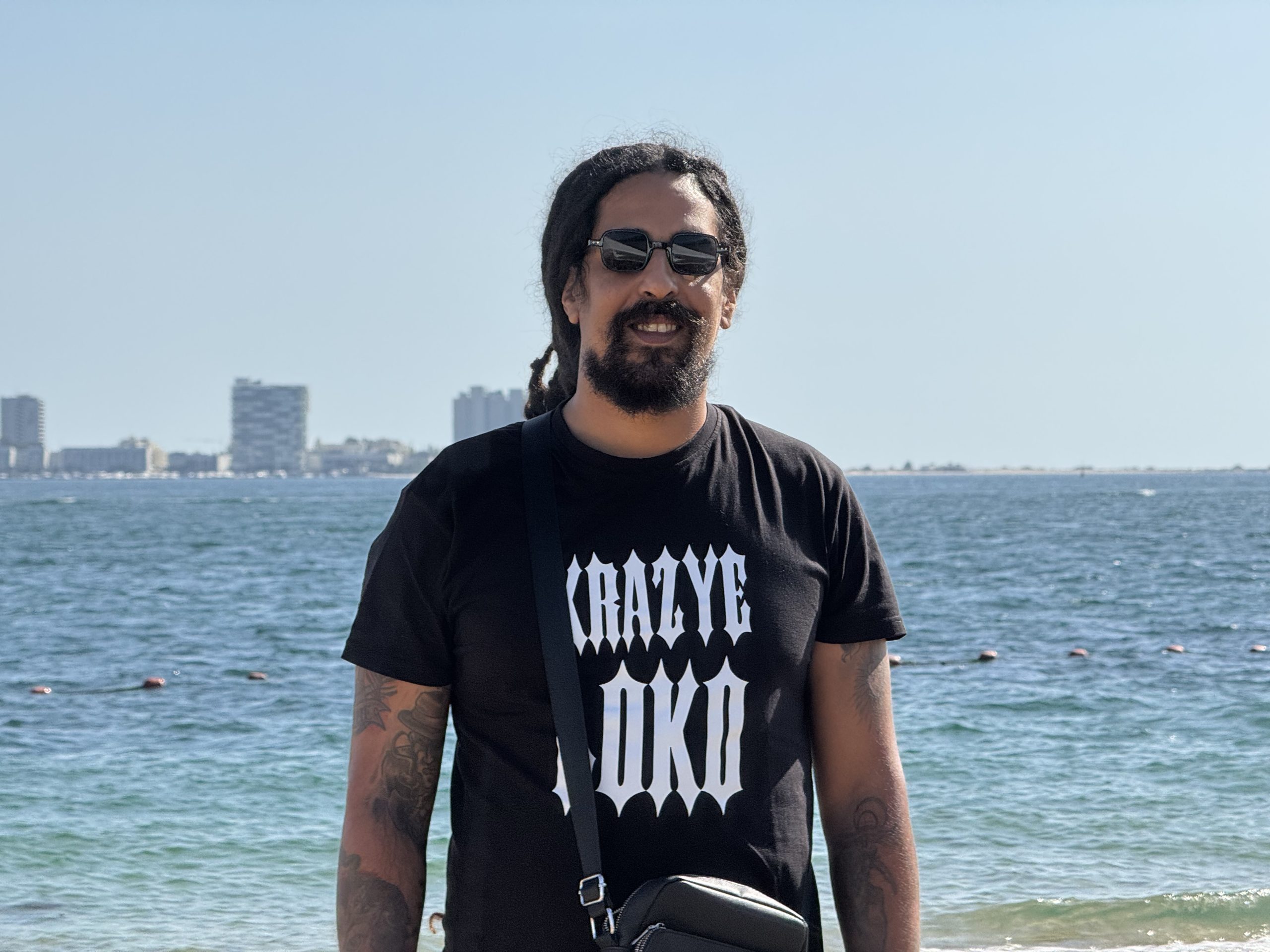 Depois de 20 anos como rapper, Krazye Loko muda estilo musical